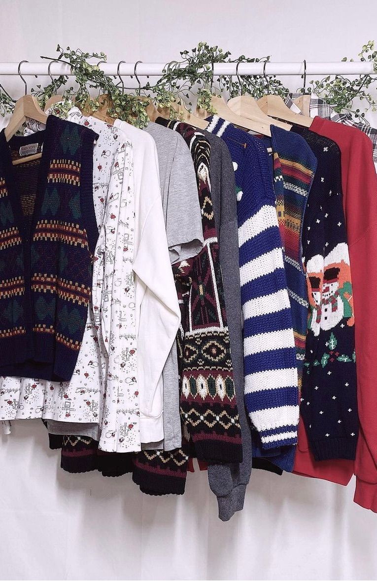 Whatnot - Christmas Sweaters and Everything Christmas!🎄 Livestream by ...