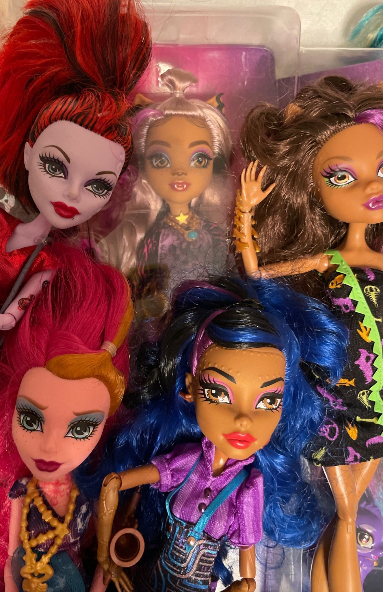 Whatnot - Monster high mystery envelope everybody win!!! Livestream by ...