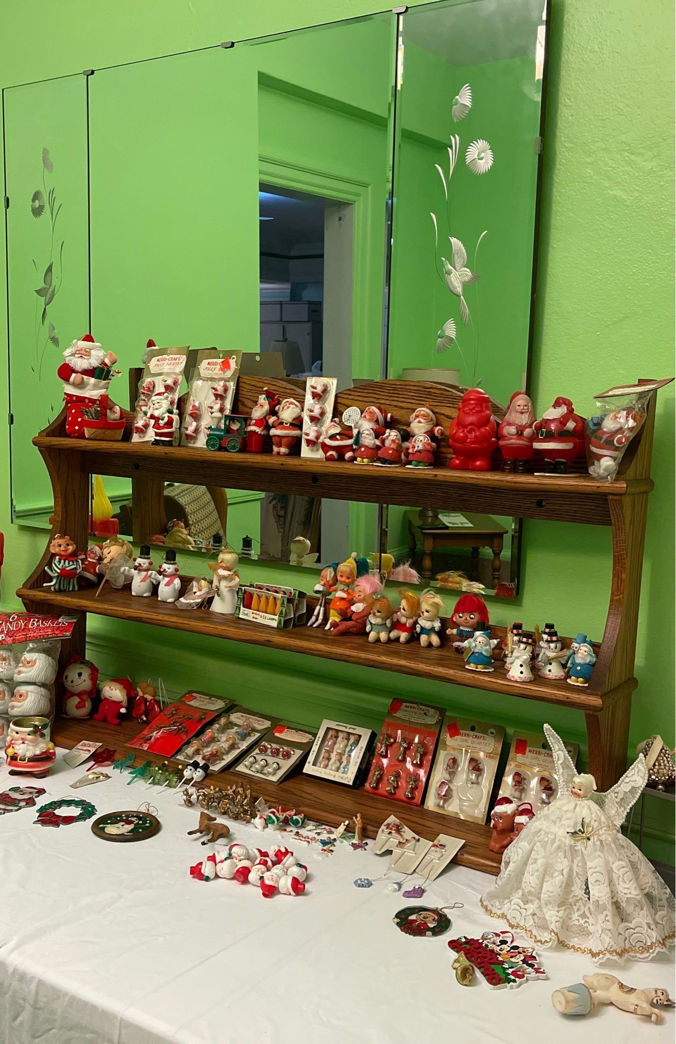 Whatnot - Sunday Funday Vintage Christmas Smalls Livestream by ...