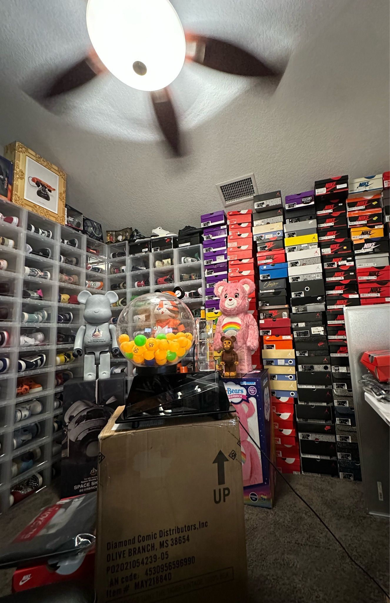 Whatnot - 🚨LOAD UP THE VAULT MACHINE🚨🔥🔥GIVEYS ALL NIGHT ️🔥 Livestream ...