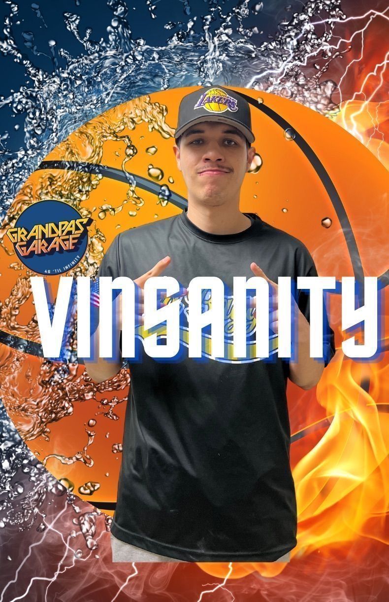 Whatnot - FRIYAYYY!! BASKETBALL HOBBY BREAKS 🏀W/ Vinsanity Livestream by grandpasgaragestore # ...