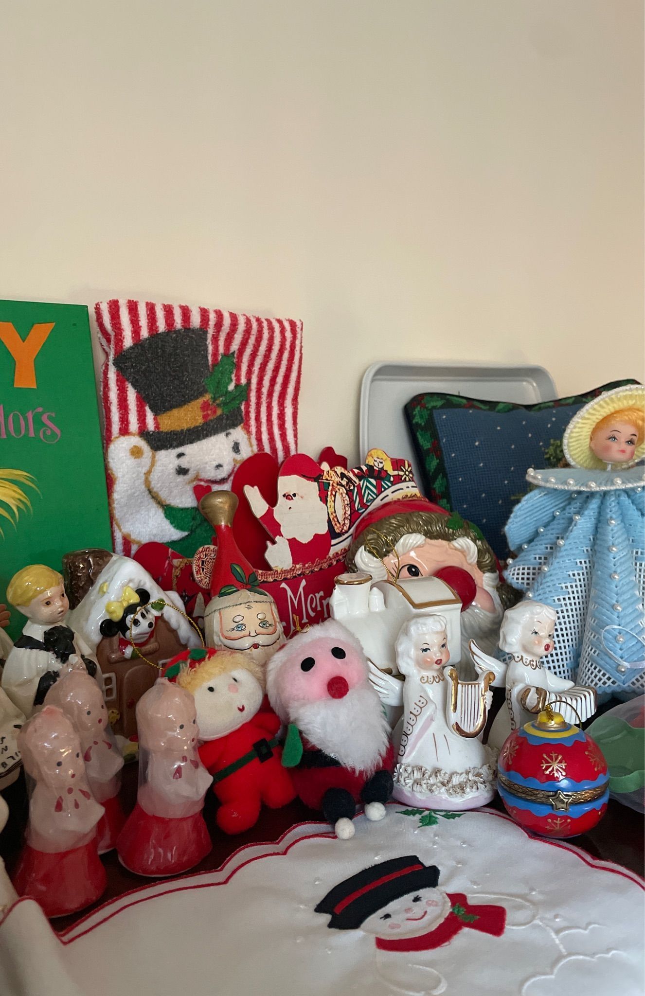 Whatnot - Vintage Christmas 🤶🏻🎅🏼🎄 Livestream by holidayhomevintage # ...