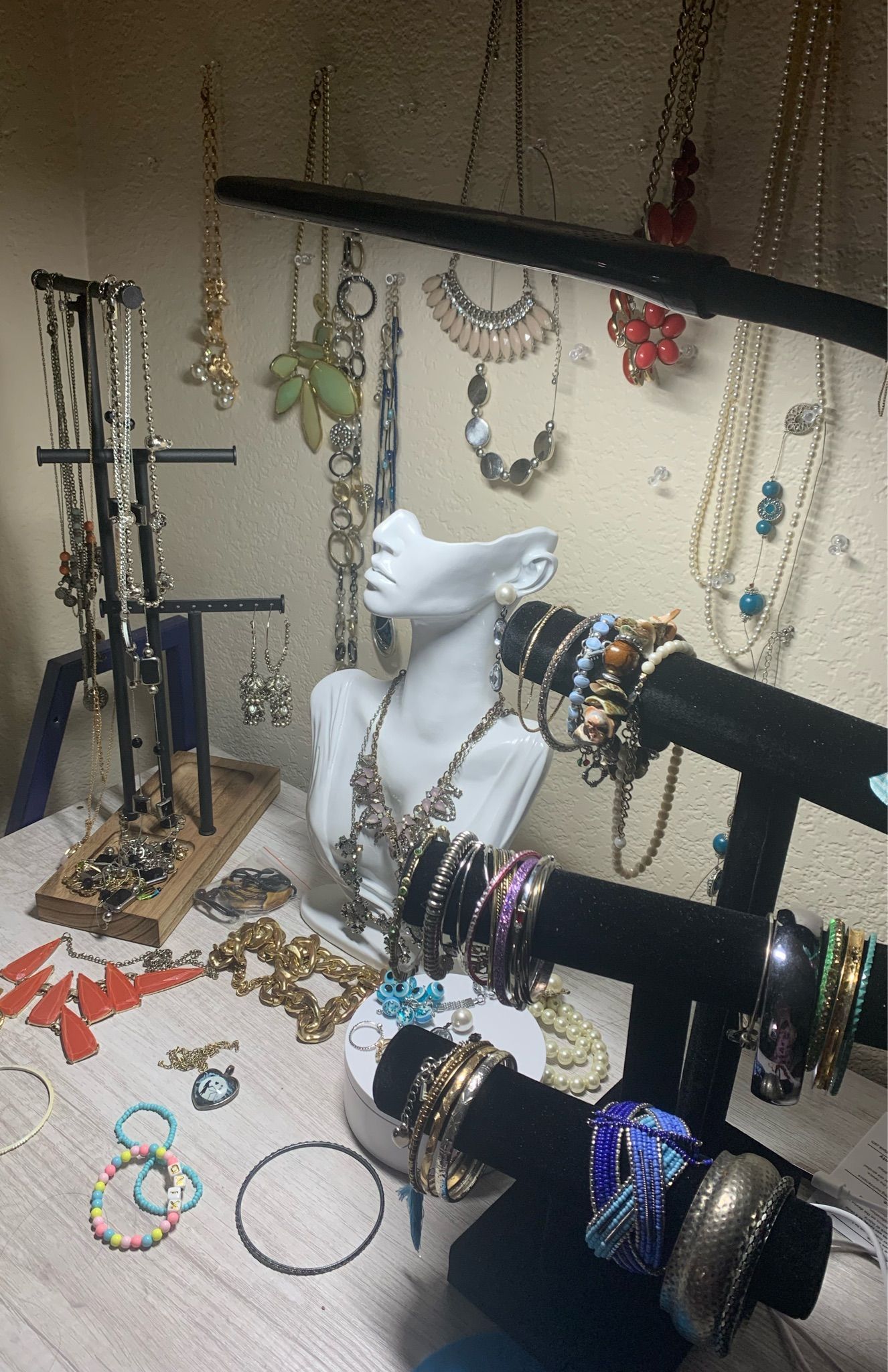 Whatnot - Jewerly show 1.00 starts๐๐ Livestream by m_caruso # ... Whatnot - Jewerly show 1.00 starts๐๐ Livestream by m_caruso # ...
