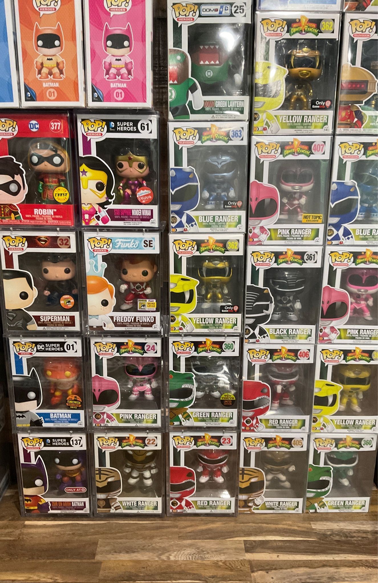 Whatnot - ATTENTION BATMAN AND POWER RANGER COLLECTORS 🤯🤯🤯🤯🤯 Livestream ...