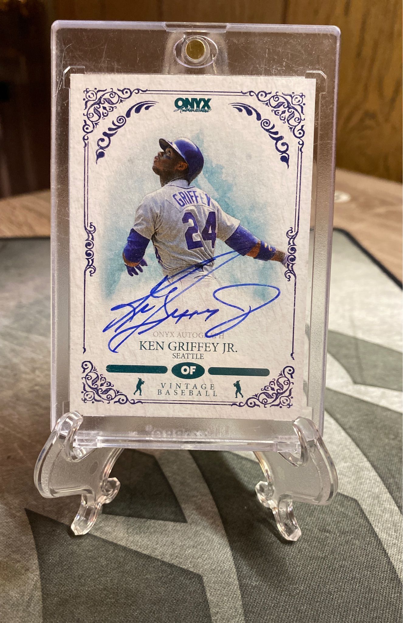 Whatnot - Whatnot DEBUT!!!! Singles, slabs, and breaks! $1 bids all ...