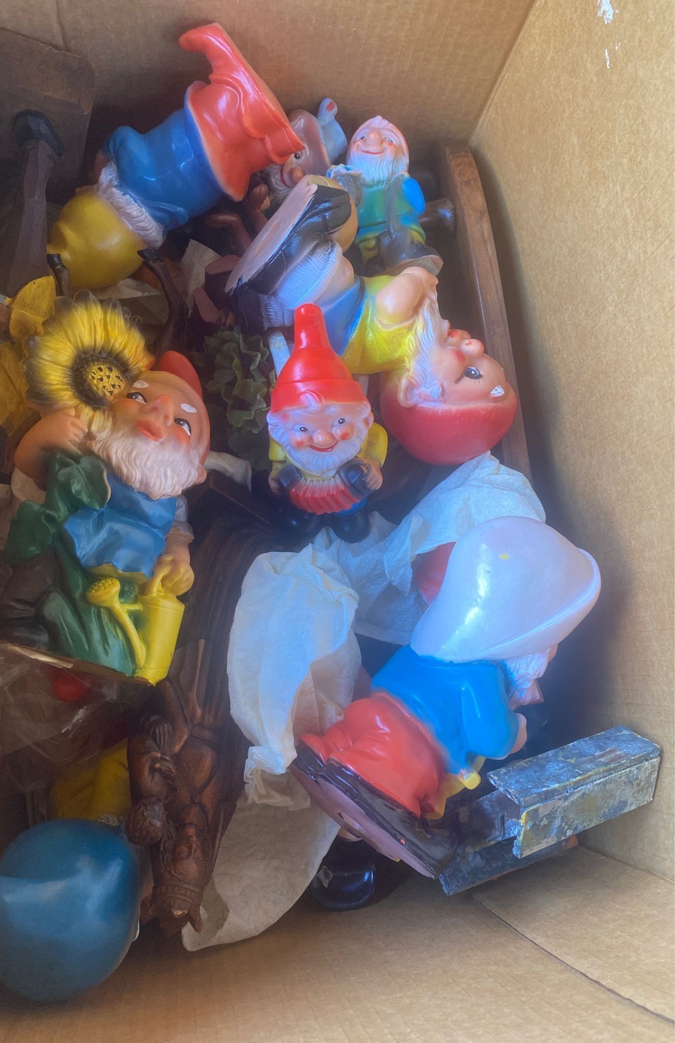 Whatnot - Halloween Christmas ornaments and vintage figures Livestream ... Whatnot - Halloween Christmas ornaments and vintage figures Livestream ...