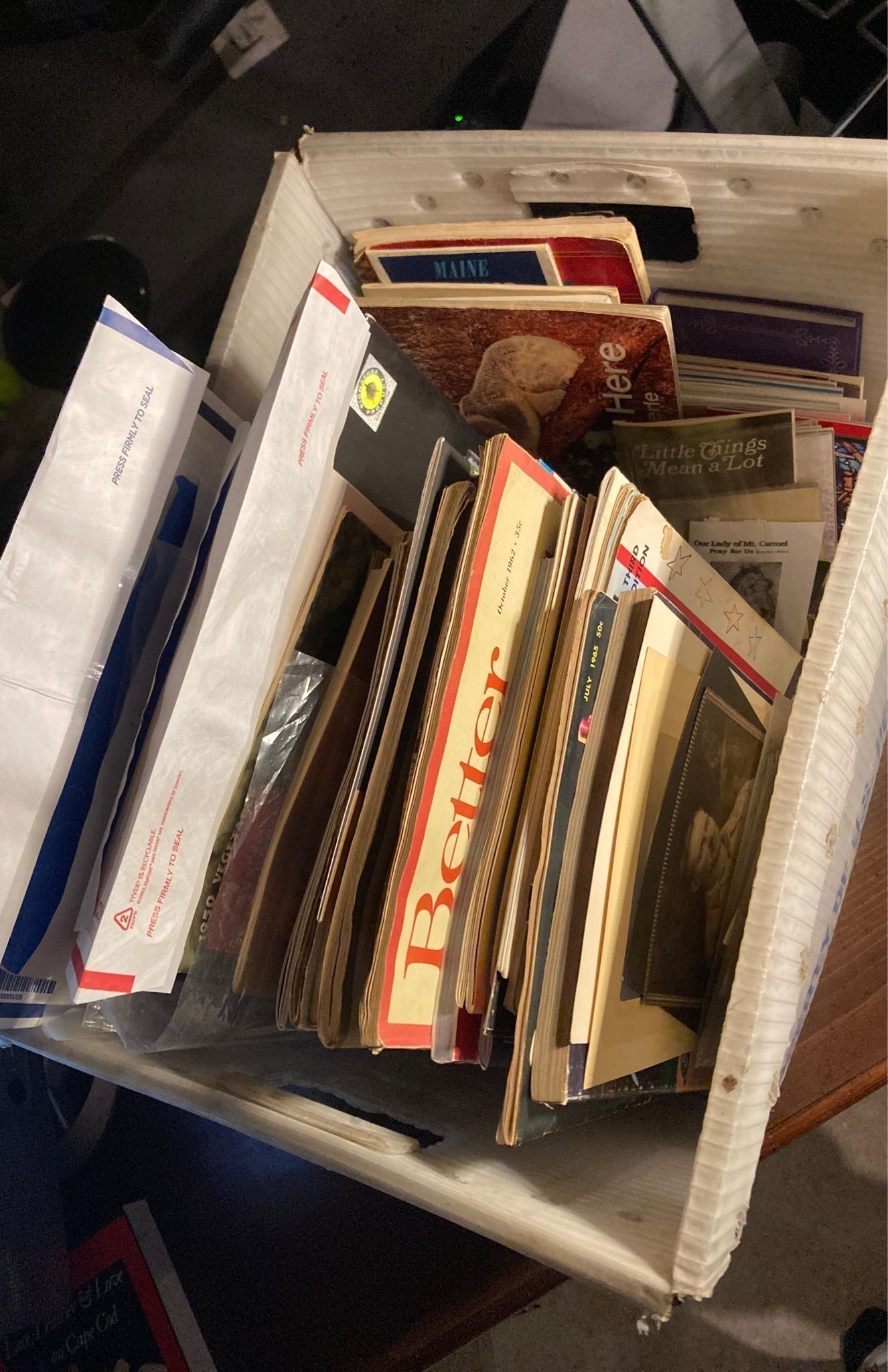 Whatnot - EPHEMERA AND STUFF Livestream by jeffyt #ephemera_and_postcards