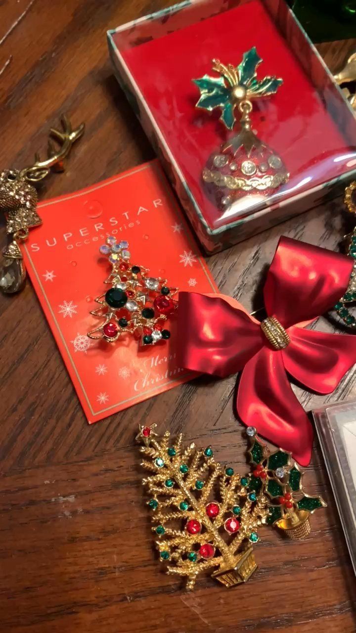 Whatnot - 1st show! Christmas in September- Christmas Brooches, Pins ...