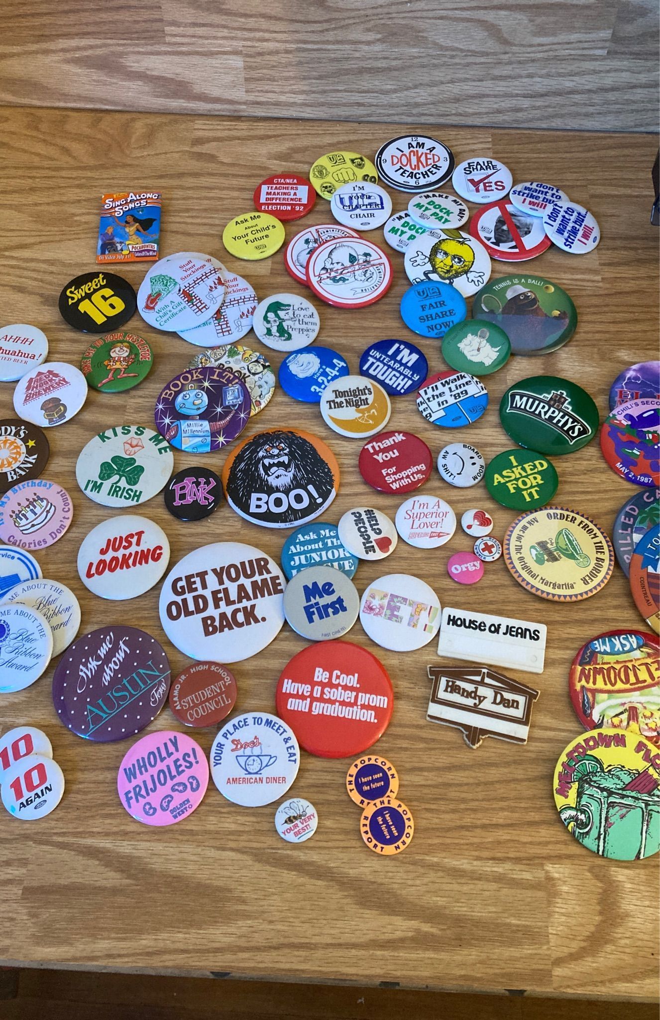 Whatnot - Vintage - Pins. Pinbacks. Buttons. $2 starts! Livestream by ...