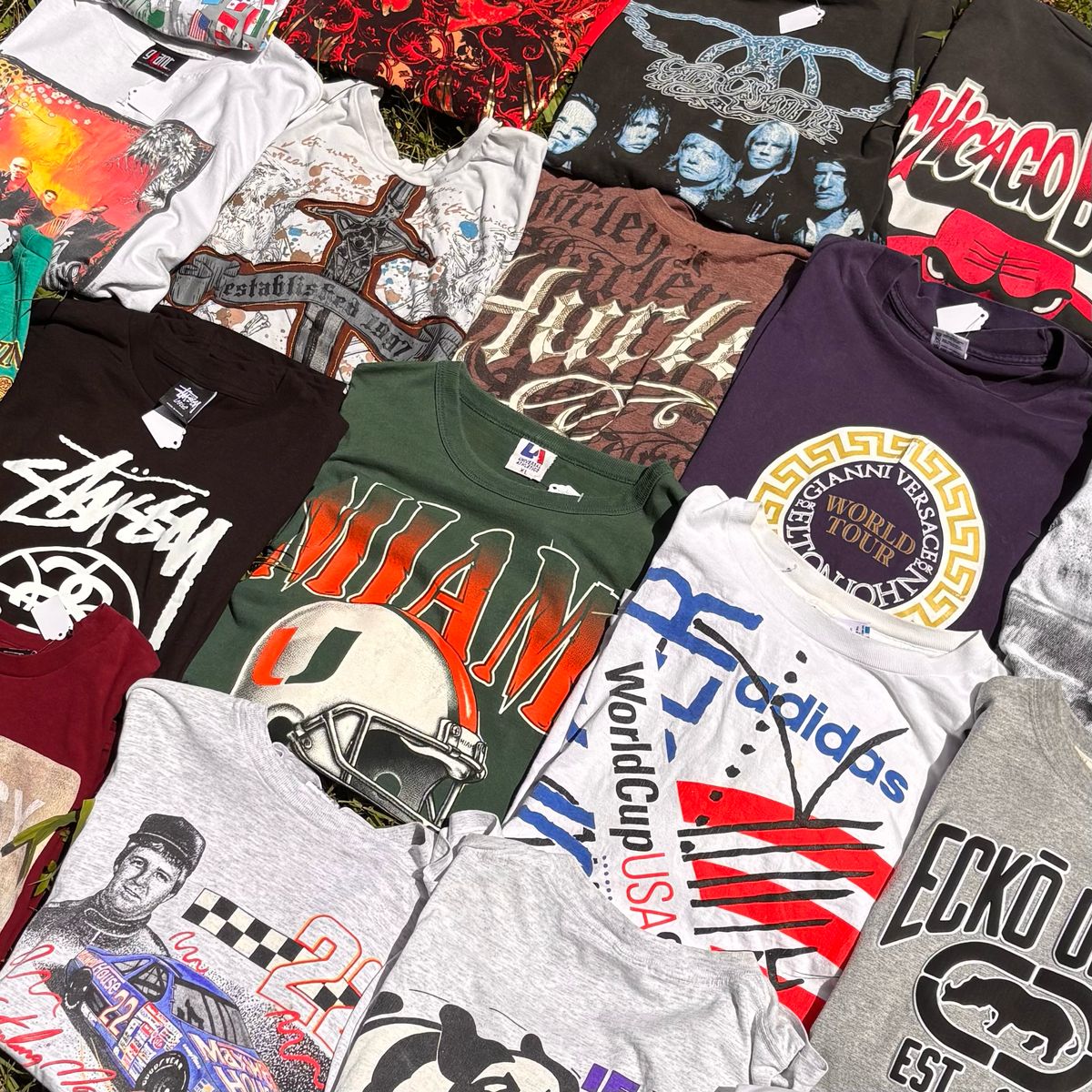 first show test - vintage tees - 1 dollar starts 💵 - JOIN!!!! · @so_ill ...