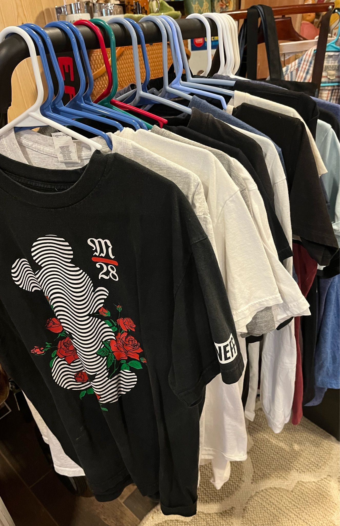 Whatnot - Vintage T Shirts & more👈Blow Out👀LOTS of Giveaways Livestream ...