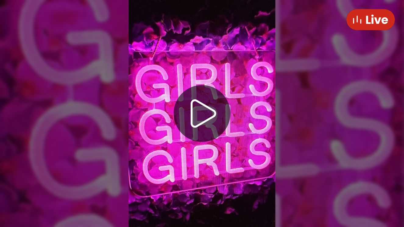 Whatnot - GIRLS GIRLS GIRLS Livestream by funmerica_comics #modern_comics