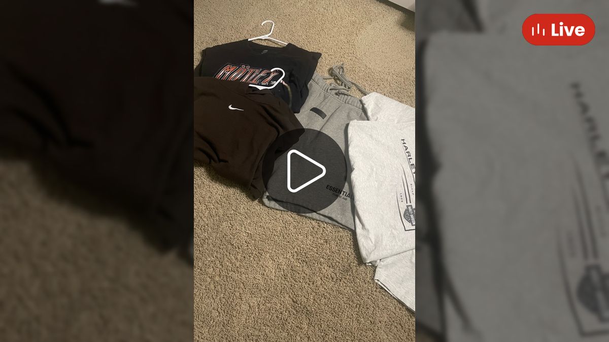 Crazy Vintage/Y2K Show · certified_landon · Whatnot: Buy, Sell & Go Live