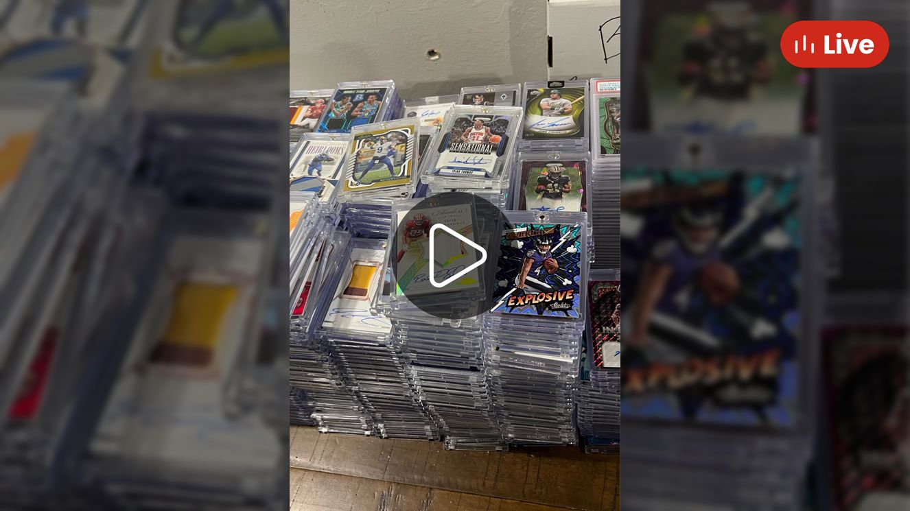 @hawk_cards's Livestream on Whatnot