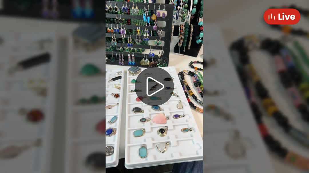 Gorgeous gems and jewels · susanhope · Whatnot: Buy, Sell & Go Live