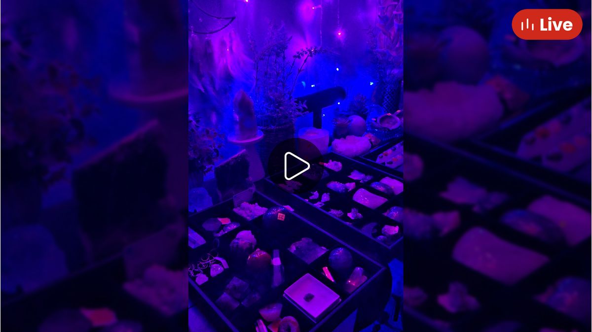 Crystal live sale Sunday ️ everything starts at $1-5!! 🔥🔥🔥 ...