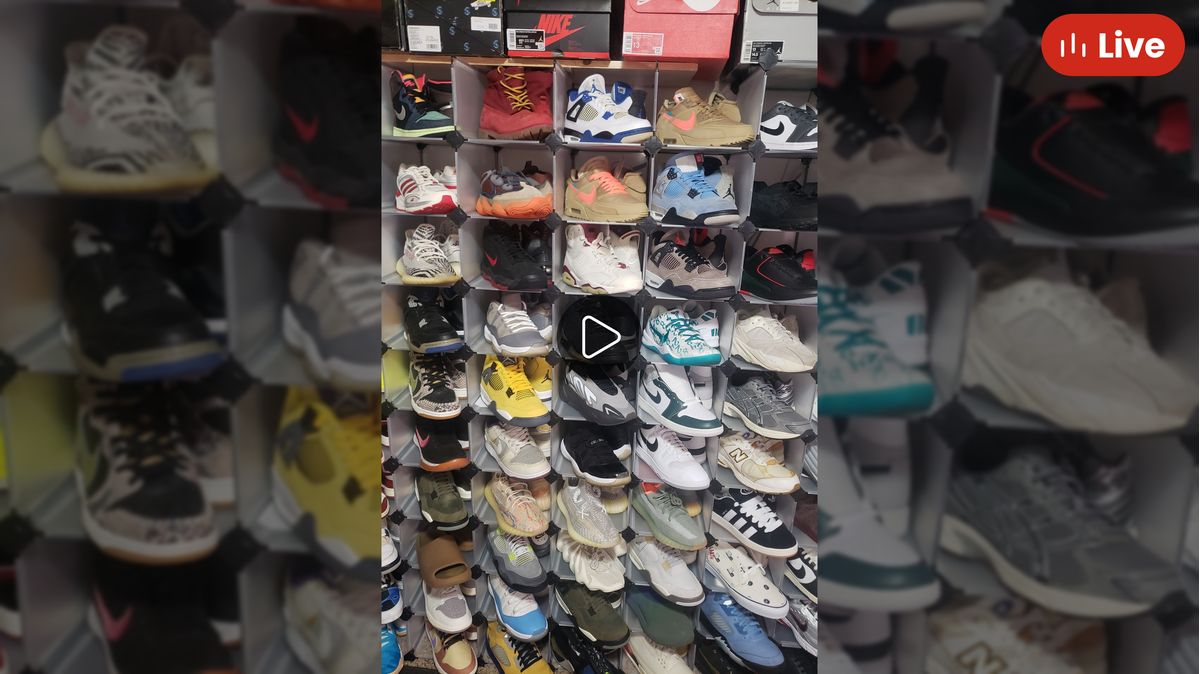 CATCH A DEAL!!! SHIPS TODAY!!! · luke425 · Whatnot: Buy, Sell & Go Live