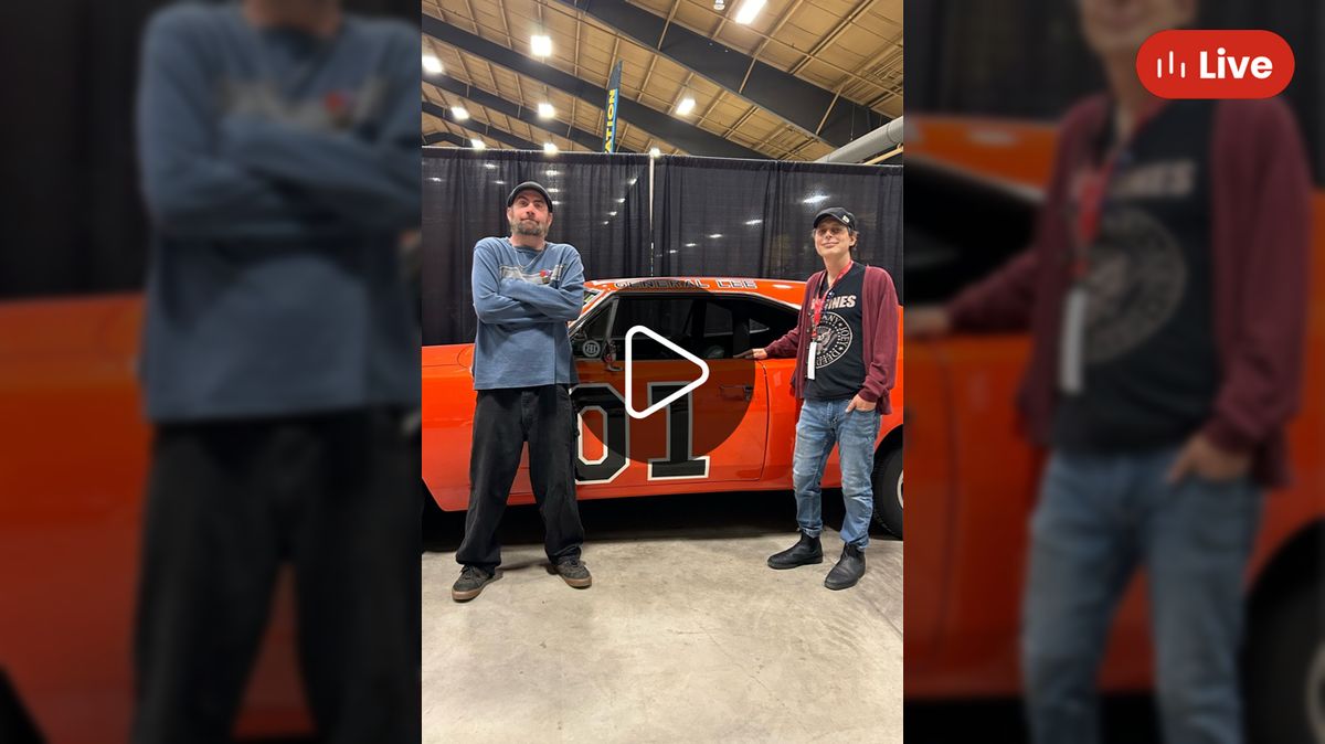 🇨🇦 Canada Election Night! Stranger Things sketching. · dukecomicart ...