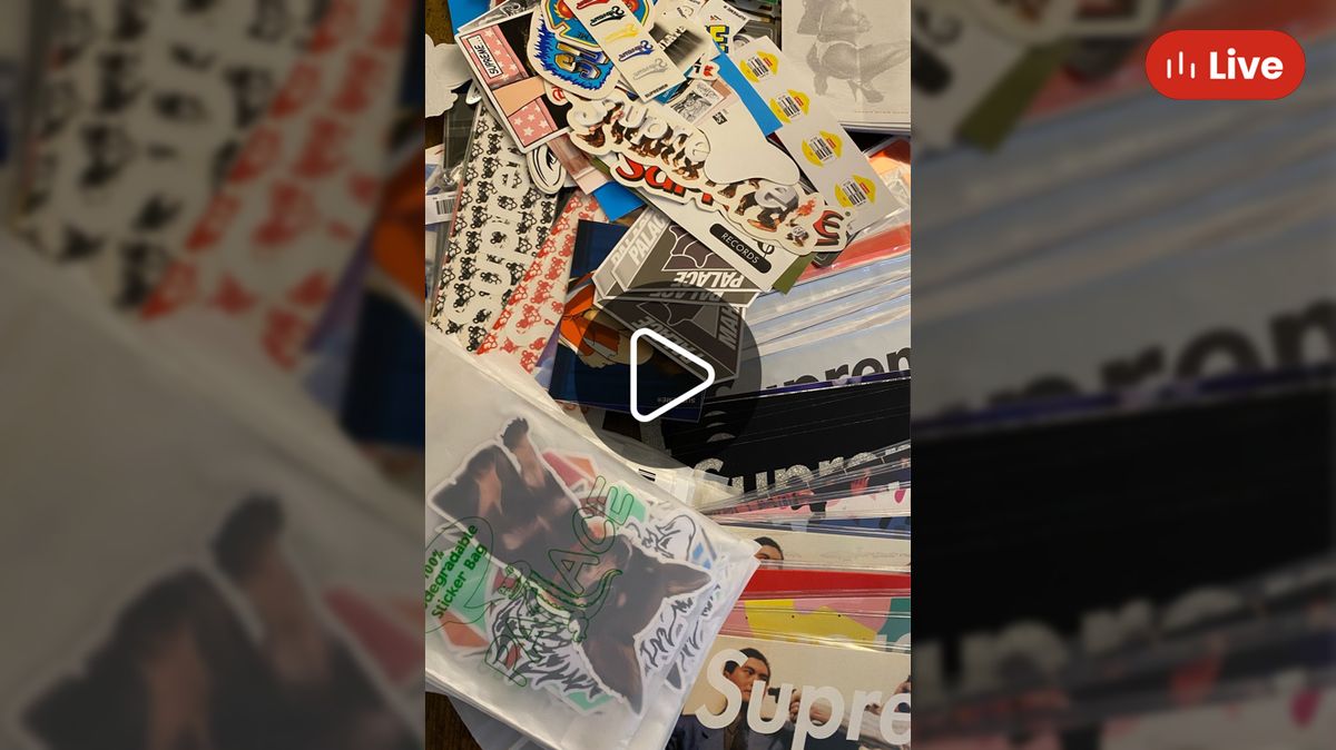 HYPEBEAST STICKERS PIN KEYCHAINS SHOP! SUPREME PALACE KITH UNDEFEATED ...