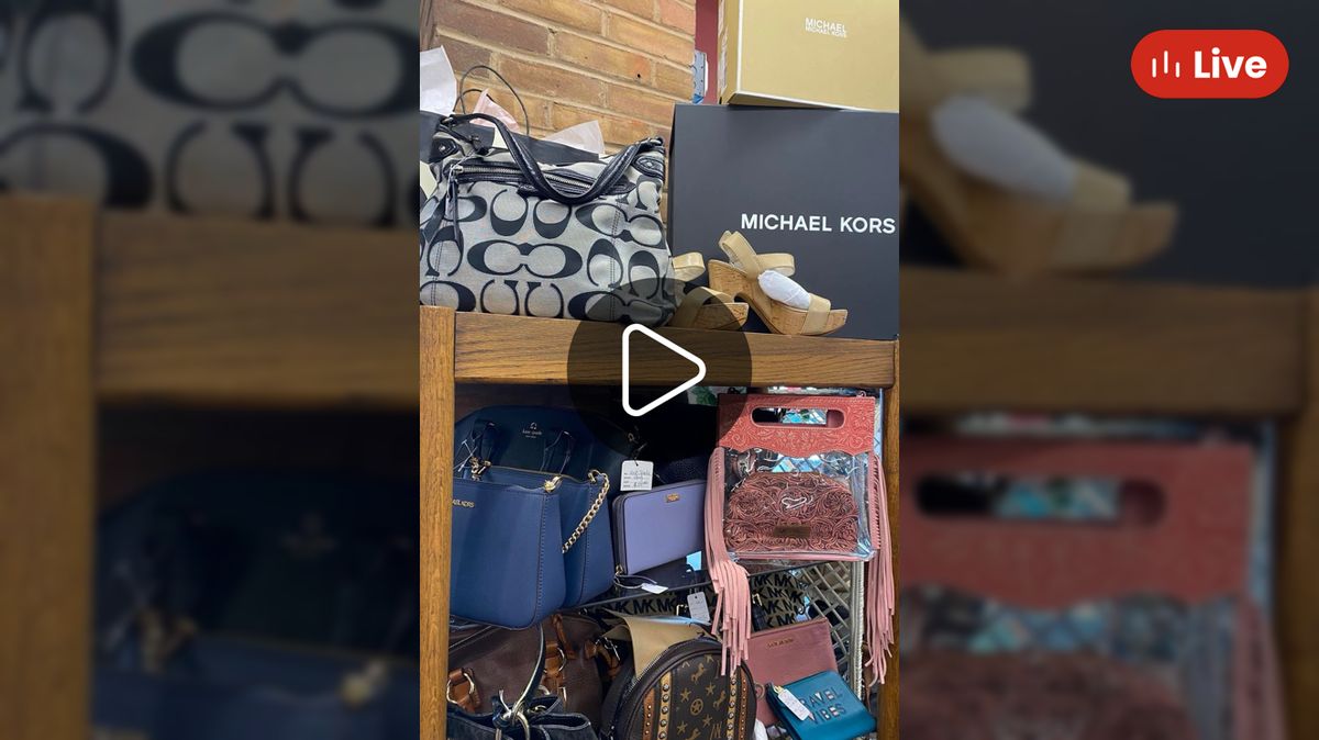 POP up purse show 🛍️ · @angelavt · Whatnot: Shop, Sell, Connect