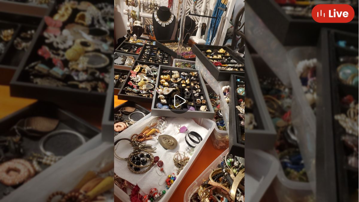 Read Show Notes!! This is a huge $1 show Don't miss this ...