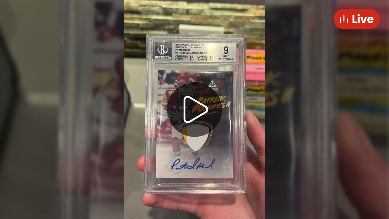 @hawk_cards's Livestream on Whatnot