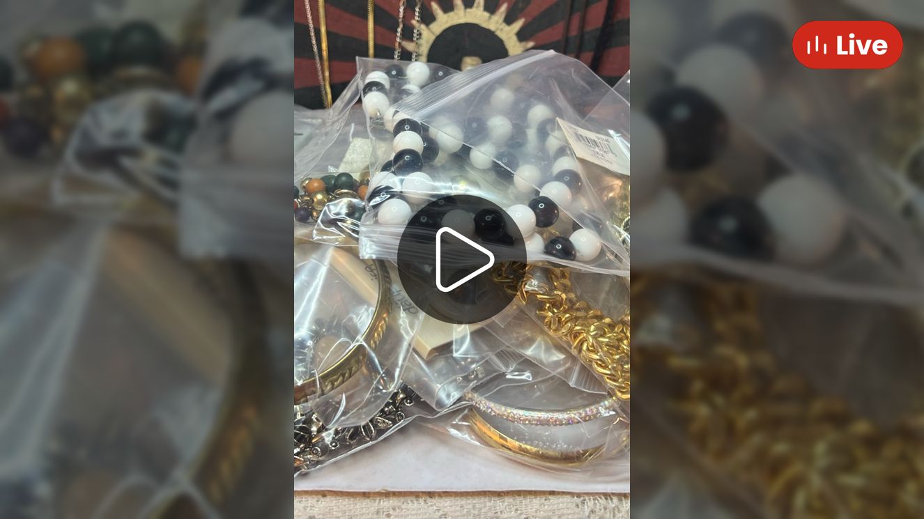 missshelly is live · Vintage & Antique Jewelry · Designer, Modern, Crystal · Whatnot: Shop, Sell ...