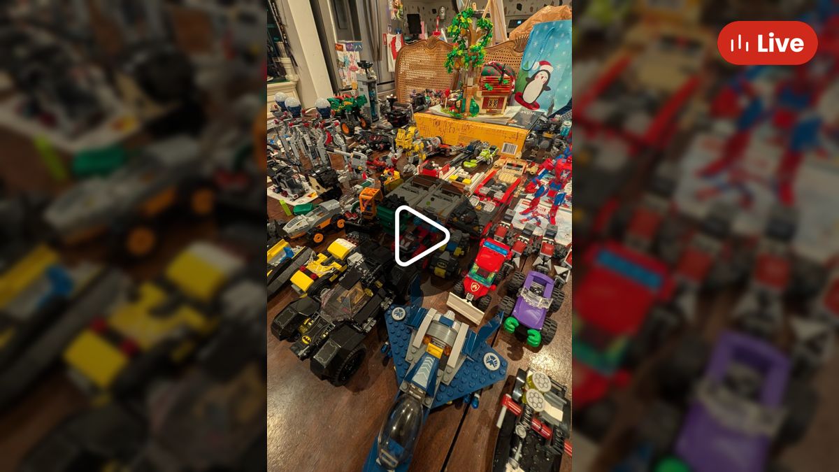 dad_nando is live · LEGO · Lego Parts, Sets, Star Wars · Whatnot: Shop ...