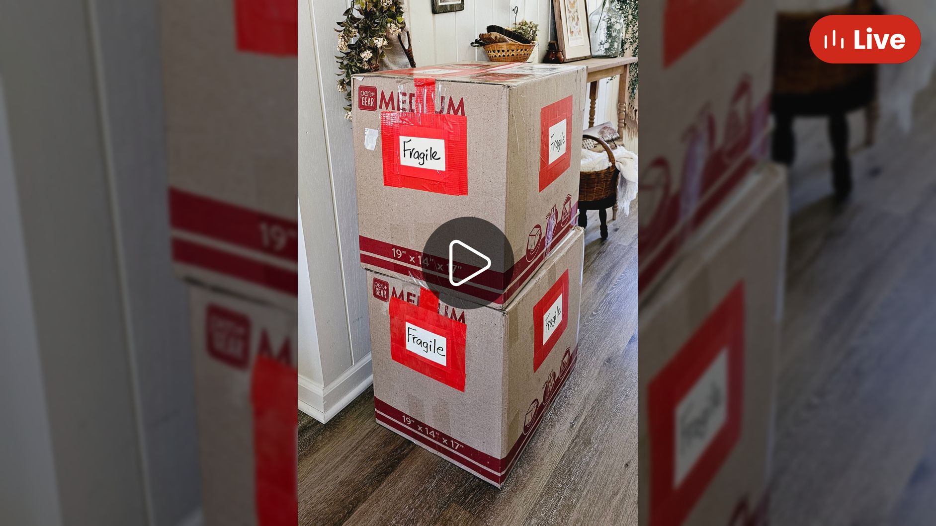 @julies_designs_and_signs's Livestream on Whatnot