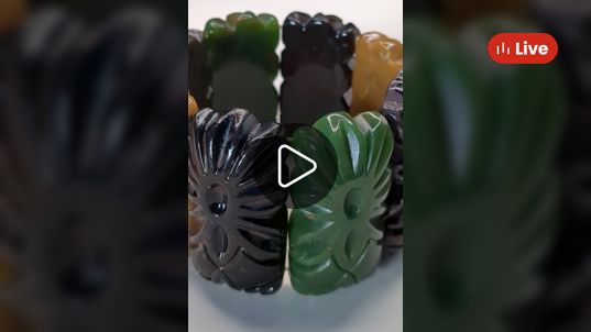 Whatnot - Tuesday morning bling Livestream by vanrivera #vintage ...