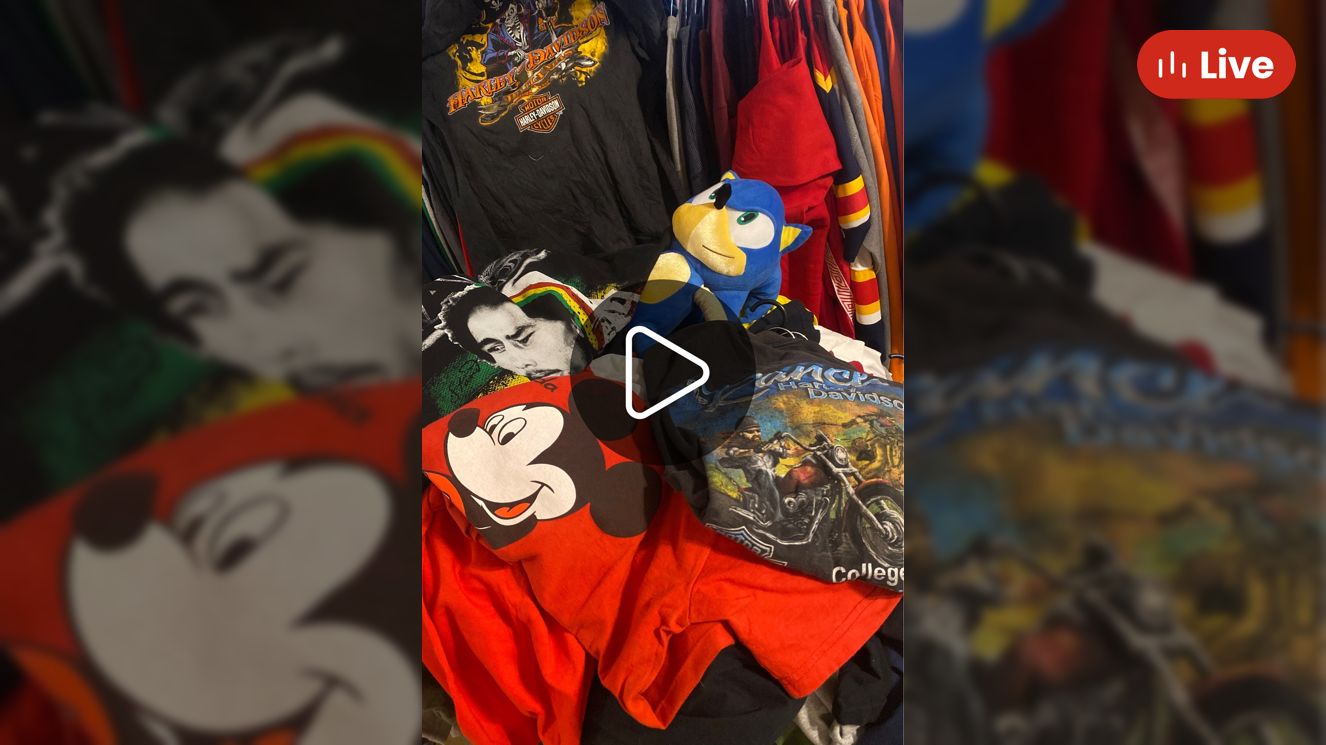 Whatnot - 🤩!SURPRISE THURSDAY POP UP !🤩 Livestream by mafiatrft #men's ...