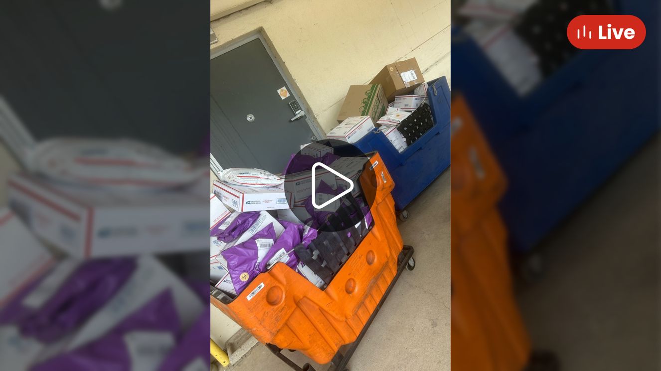 @mommynmeshoes's Livestream on Whatnot