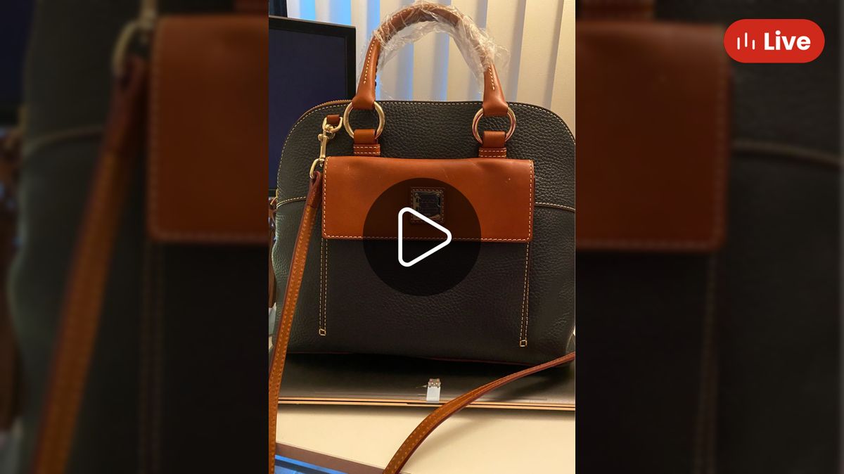 Purse show 👛 · @anioly4 · Whatnot: Shop, Sell, Connect