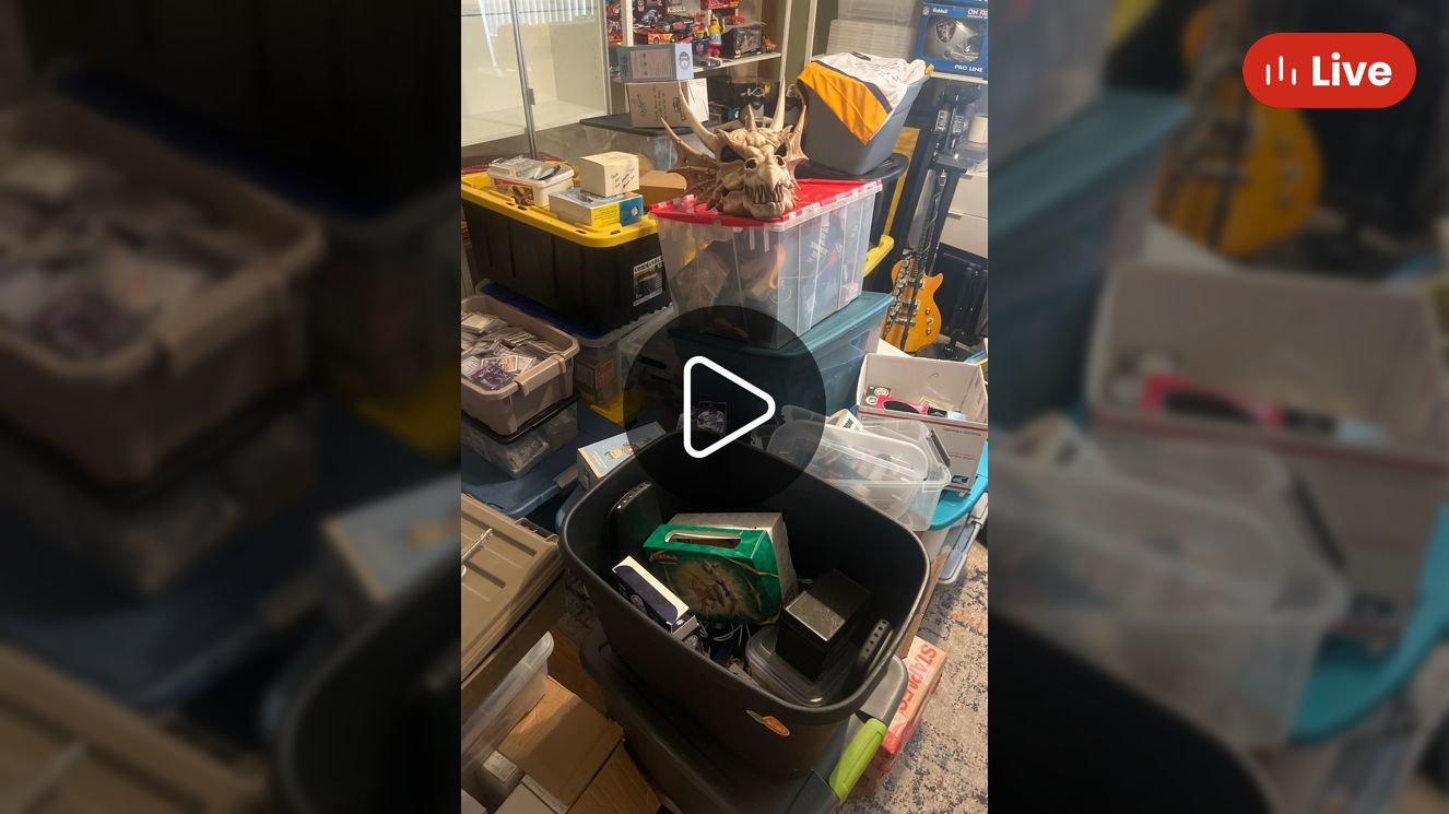 Whatnot - Collectible treasures 🏴‍☠️🔥🏴‍☠️🔥👀 Livestream by ambitions # ...