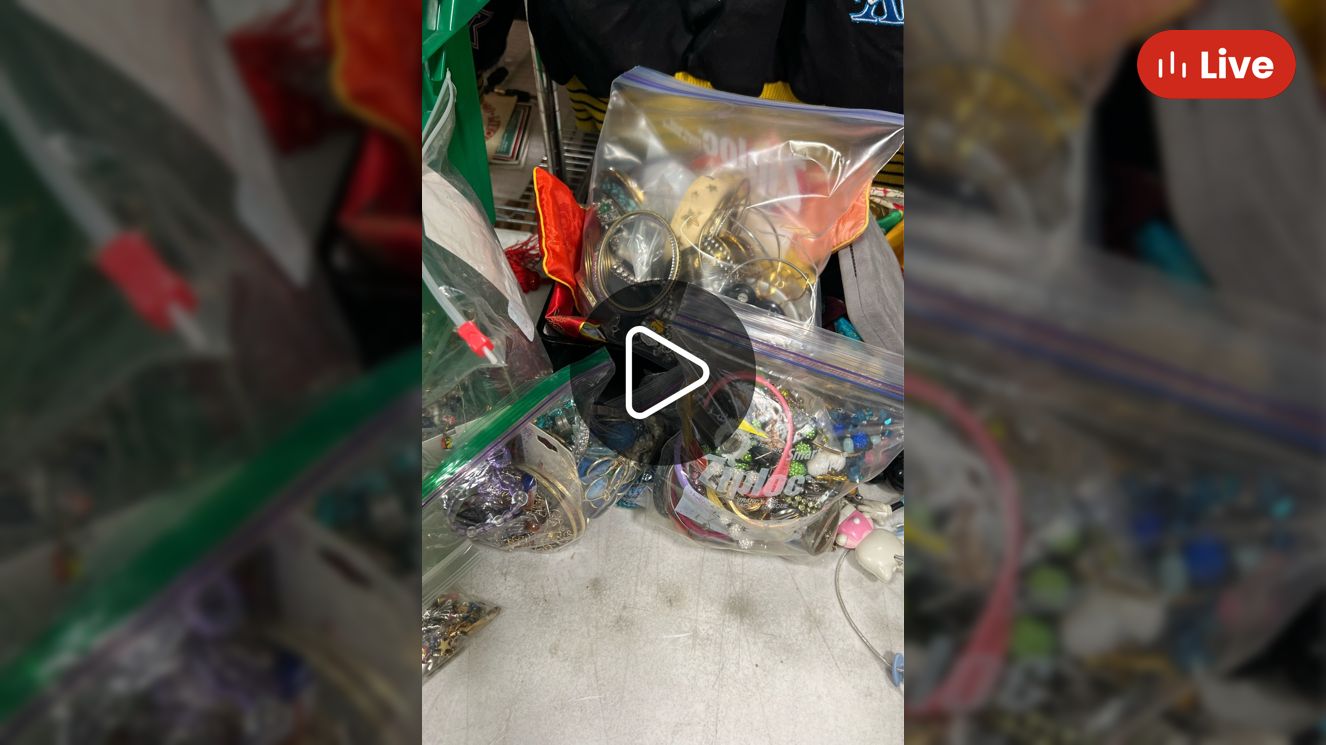 Whatnot - VINTAGE JEWELRY Storage auction finds Livestream by ...