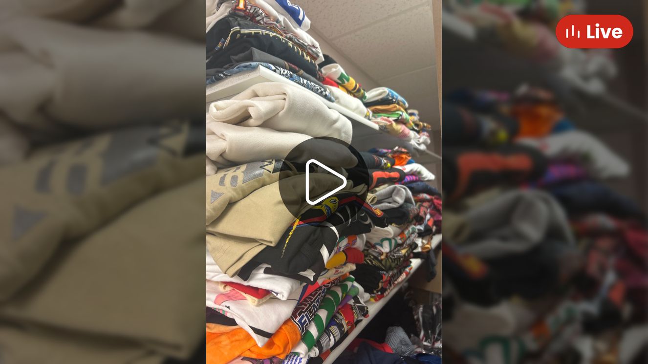 Whatnot - GRAPHIC TEES $1 SUDDEN DEATH Livestream by ebayprincess # ...