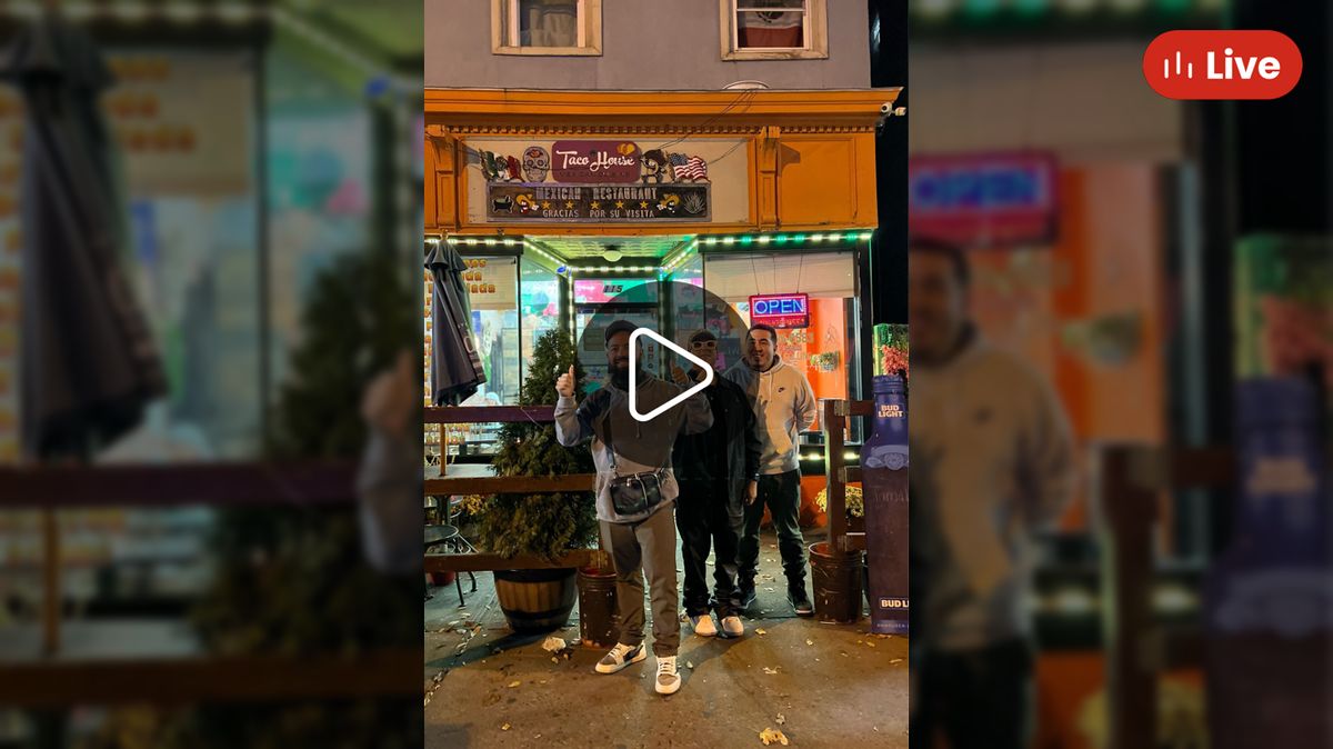 LATE NIGHT FLASH $1 AUCTIONS + FREE GIVEAWAYS 🚨 · lmtdsupply · Whatnot ...