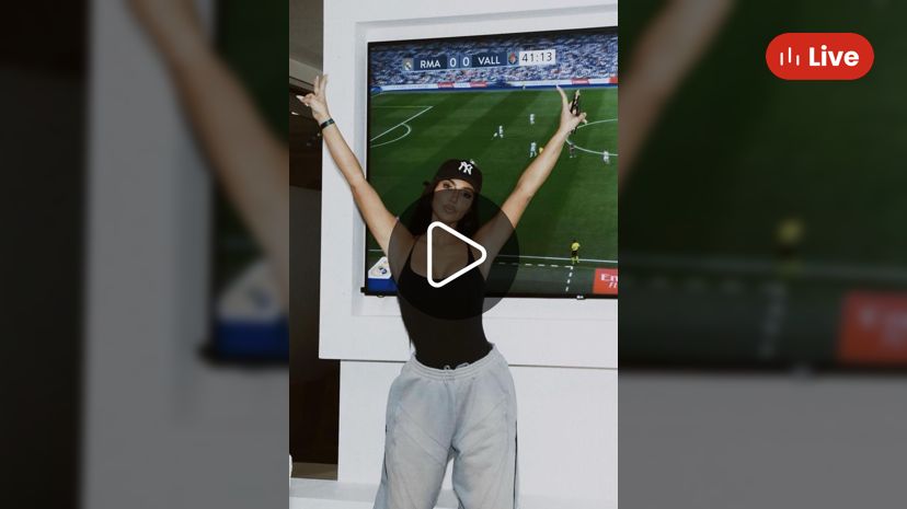 SKIMS Show 🍒🪩🍸 (pt.4) · tydollaa · Whatnot: Buy, Sell & Go Live