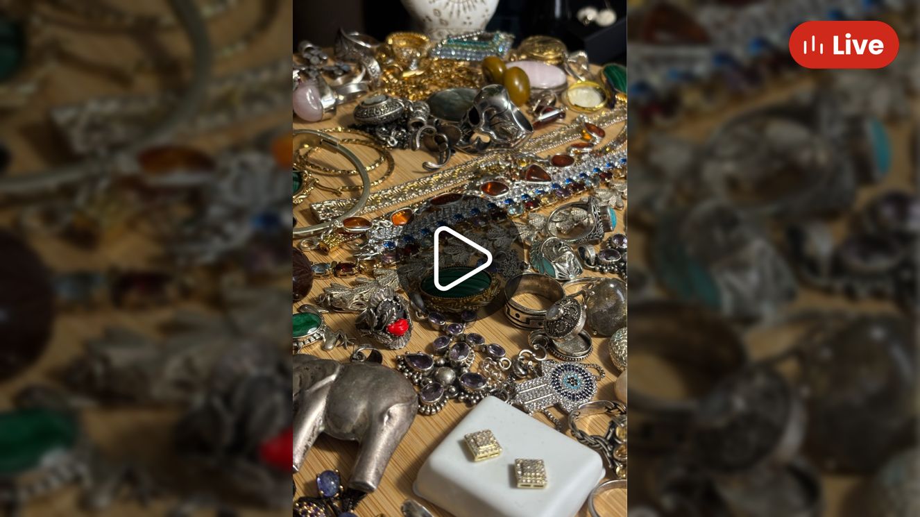 @penni's Livestream on Whatnot