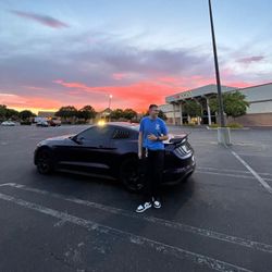 roto_giant · Devin · Profile · Whatnot: Buy, Sell & Go Live