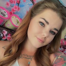 Profile · sprinkleswithhayleemay · Misty Phisty · Whatnot: Shop, Sell ...