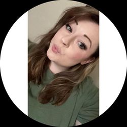 aves_arch · Avery · Profile · Whatnot: Buy, Sell & Go Live