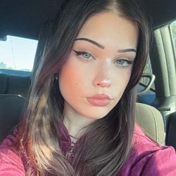 addalynnobr · addalynn obrien · Profile · Whatnot: Buy, Sell & Go Live