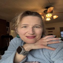 @countryboutique · Wanda Perry · Profile · Whatnot: Shop, Sell, Connect