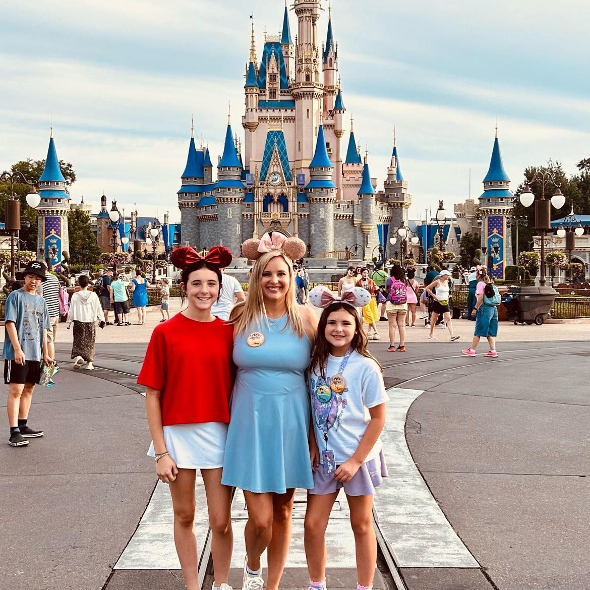 @erica_brewer's Livestream on Whatnot