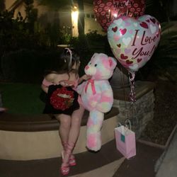 Profile · natalierachelle1 · Natalie Portillo · Whatnot: Shop, Sell ...