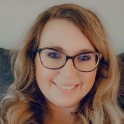 ginak10 · preloved is reloved · Profile · Whatnot: Buy, Sell & Go Live