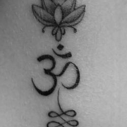 @redcas · RedCas · Profile · Whatnot: Buy, Sell & Go Live