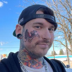 crayon_scabs · Thomas Dellerba · Profile · Whatnot: Buy, Sell & Go Live