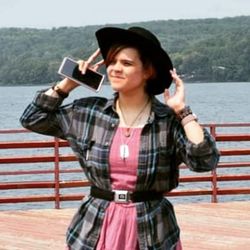 angelwolf_ · Profile · Whatnot: Buy, Sell & Go Live